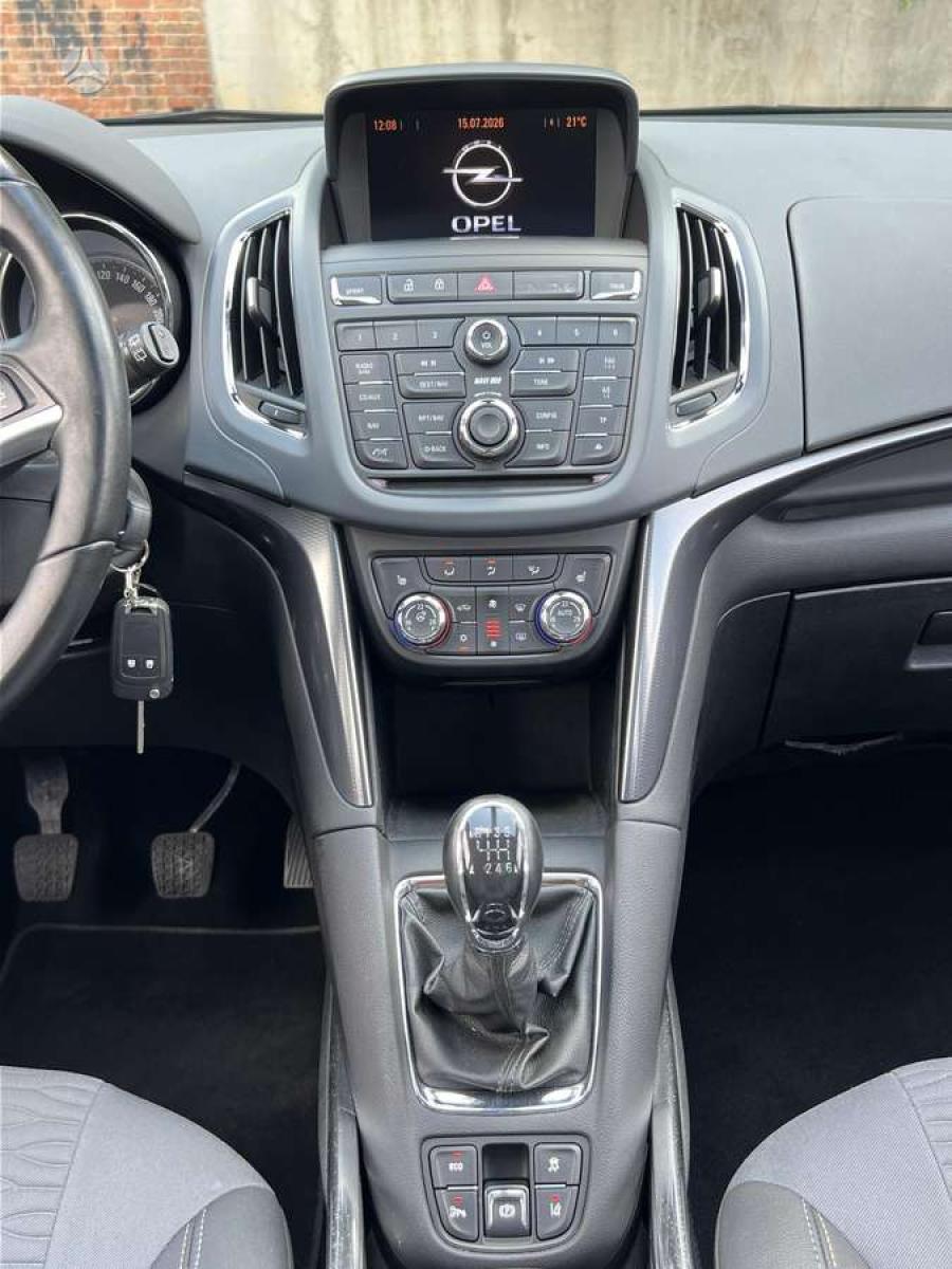 Violet Opel Zafira Tourer 2012 in Kedainiai, with an engine capacity of 1.96 L and mileage of 260 thousand km for 6350 €, photo 34 on AUTOMOTO.COM.LV