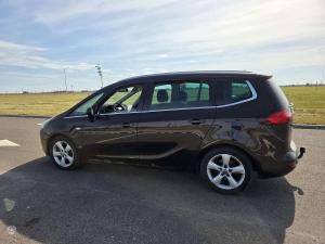 Фиолетовый Опель Zafira Tourer 2012 в Мариямполе, объемом двигателя 1.40 л и пробегом 189 тыс. км за 3400 €, фото 7 на AUTOMOTO.COM.LV