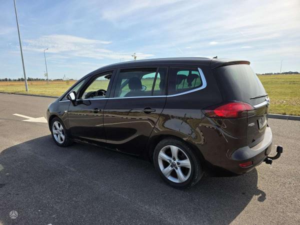 Фиолетовый Опель Zafira Tourer 2012 в Мариямполе, объемом двигателя 1.40 л и пробегом 189 тыс. км за 3400 €, фото 7 на AUTOMOTO.COM.LV
