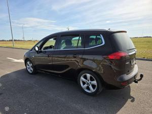 Фиолетовый Опель Zafira Tourer 2012 в Мариямполе, объемом двигателя 1.40 л и пробегом 189 тыс. км за 3400 €, фото 8 на AUTOMOTO.COM.LV
