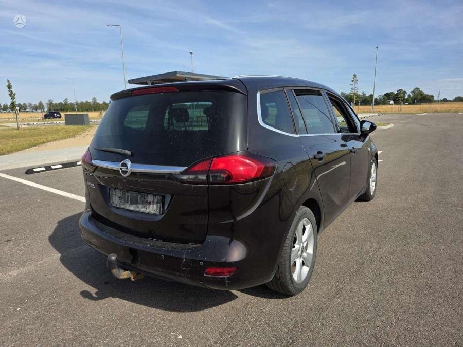 Фиолетовый Опель Zafira Tourer 2012 в Мариямполе, объемом двигателя 1.40 л и пробегом 189 тыс. км за 3400 €, фото 12 на AUTOMOTO.COM.LV