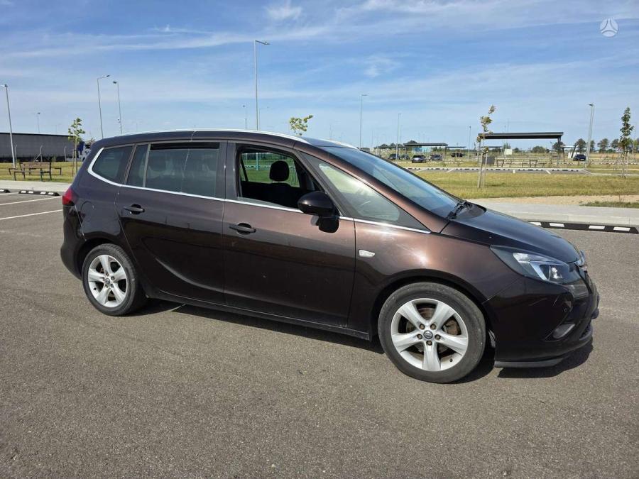 Фиолетовый Опель Zafira Tourer 2012 в Мариямполе, объемом двигателя 1.40 л и пробегом 189 тыс. км за 3400 €, фото 17 на AUTOMOTO.COM.LV