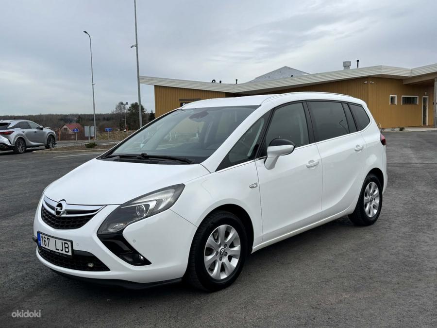Белый Опель Zafira Tourer 2015 в Нарва, объемом двигателя 1.60 л и пробегом 260 тыс. км за 5499 €, фото 1 на AUTOMOTO.COM.LV