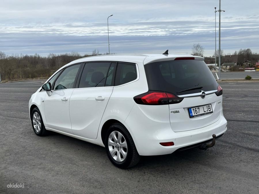 Белый Опель Zafira Tourer 2015 в Нарва, объемом двигателя 1.60 л и пробегом 260 тыс. км за 5499 €, фото 4 на AUTOMOTO.COM.LV