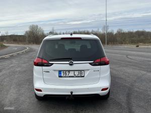Белый Опель Zafira Tourer 2015 в Нарва, объемом двигателя 1.60 л и пробегом 260 тыс. км за 5499 €, фото 9 на AUTOMOTO.COM.LV