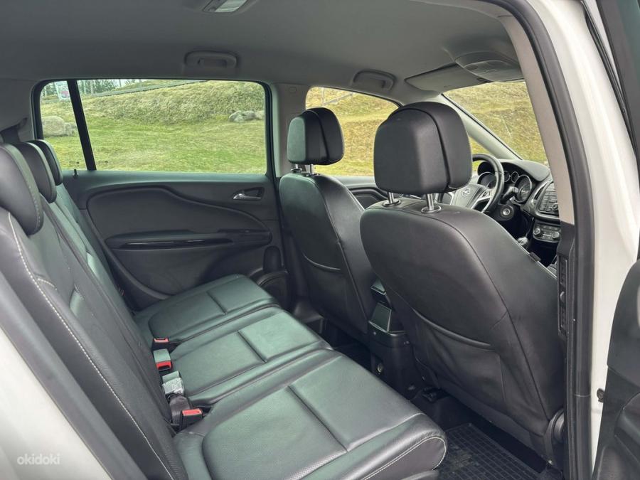 Белый Опель Zafira Tourer 2015 в Нарва, объемом двигателя 1.60 л и пробегом 260 тыс. км за 5499 €, фото 11 на AUTOMOTO.COM.LV
