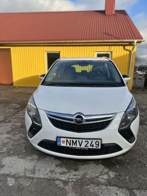 Balts Opel Zafira Tourer 2012 Klaipėda, ar dzinēja tilpumu 1.96 L un nobraukumu 247 tūkst. km par 4400 €, foto 2 vietnē AUTOMOTO.COM.LV