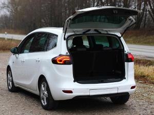 Balts Opel Zafira Tourer 2012 Kretinga, ar dzinēja tilpumu 1.96 L un nobraukumu 281 tūkst. km par 5899 €, foto 14 vietnē AUTOMOTO.COM.LV