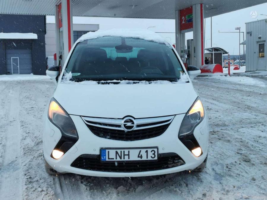 Balts Opel Zafira Tourer 2012 Viļņa, ar dzinēja tilpumu 1.96 L un nobraukumu 330 tūkst. km par 4200 €, foto 27 vietnē AUTOMOTO.COM.LV