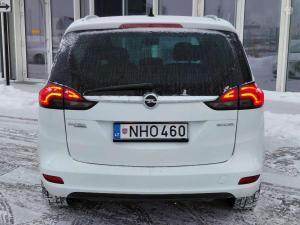 Белый Опель Zafira Tourer 2012 в Вильнюс, объемом двигателя 1.60 л и пробегом 223 тыс. км за 3200 €, фото 5 на AUTOMOTO.COM.LV