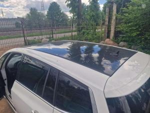 White Opel Zafira Tourer 2013 in Marijampole, with an engine capacity of 1.96 L and mileage of 256 thousand km for 2950 €, photo 13 on AUTOMOTO.COM.LV