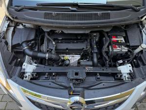 Balts Opel Zafira Tourer 2013 Kauņa, ar dzinēja tilpumu 1.60 L un nobraukumu 366 tūkst. km par 4500 €, foto 19 vietnē AUTOMOTO.COM.LV