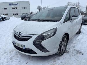 White Opel Zafira Tourer 2014 in Taurage, with an engine capacity of 1.60 L and mileage of 190 thousand km for 3600 €, photo  on AUTOMOTO.COM.LV