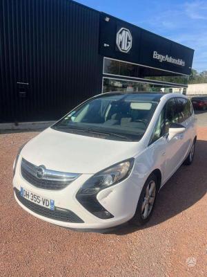 Белый Опель Zafira Tourer 2014 в Шяуляй, объемом двигателя 1.96 л и пробегом 252 тыс. км за 5600 €, фото 3 на AUTOMOTO.COM.LV