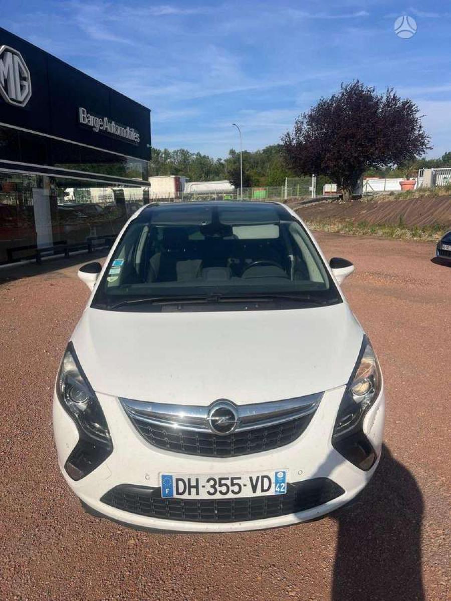 Белый Опель Zafira Tourer 2014 в Шяуляй, объемом двигателя 1.96 л и пробегом 252 тыс. км за 5600 €, фото 6 на AUTOMOTO.COM.LV