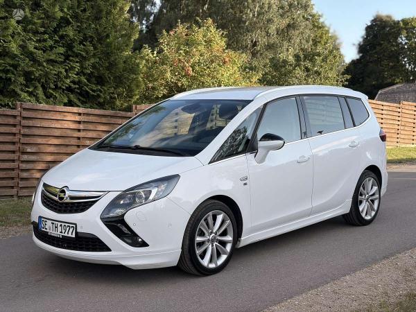 Balts Opel Zafira Tourer 2014 Viļņa, ar dzinēja tilpumu 1.96 L un nobraukumu 255 tūkst. km par 5850 €, foto 1 vietnē AUTOMOTO.COM.LV