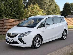 Balts Opel Zafira Tourer 2014 Viļņa, ar dzinēja tilpumu 1.96 L un nobraukumu 255 tūkst. km par 5850 €, foto  vietnē AUTOMOTO.COM.LV