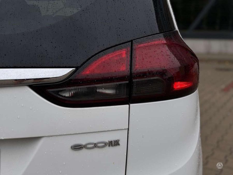 Белый Опель Zafira Tourer 2014 в Шяуляй, объемом двигателя 1.60 л и пробегом 257 тыс. км за 4800 €, фото 14 на AUTOMOTO.COM.LV
