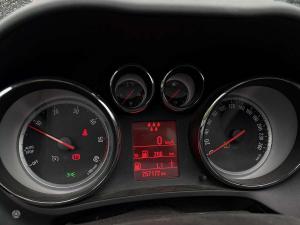 Белый Опель Zafira Tourer 2014 в Шяуляй, объемом двигателя 1.60 л и пробегом 257 тыс. км за 4800 €, фото 32 на AUTOMOTO.COM.LV