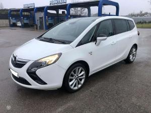 Balts Opel Zafira Tourer 2015 Kauņa, ar dzinēja tilpumu 2.00 L un nobraukumu 234 tūkst. km par 2400 €, foto 3 vietnē AUTOMOTO.COM.LV
