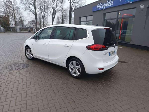 Balts Opel Zafira Tourer 2015 Tauragė, ar dzinēja tilpumu 1.60 L un nobraukumu 194 tūkst. km par 4800 €, foto 6 vietnē AUTOMOTO.COM.LV