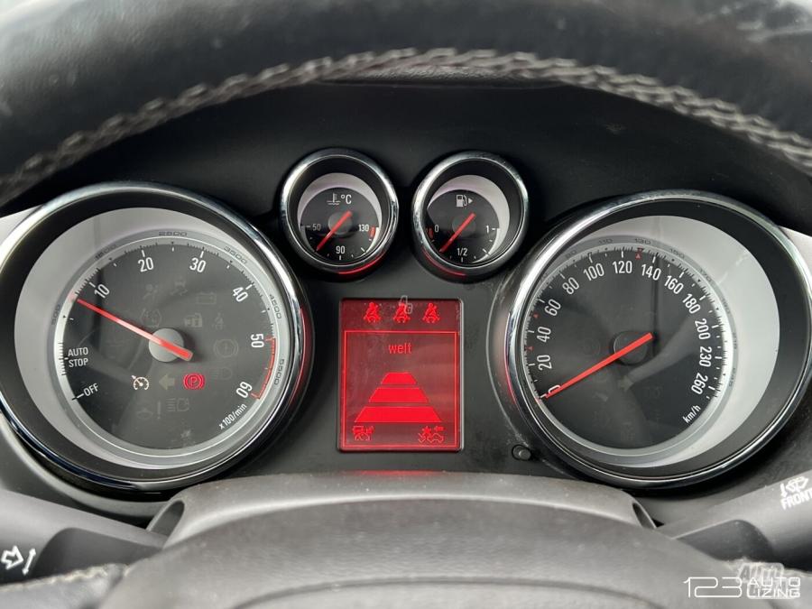 Белый Опель Zafira Tourer 2015 в Таураге, объемом двигателя 2.00 л и пробегом 261 тыс. км за 5700 €, фото 21 на AUTOMOTO.COM.LV