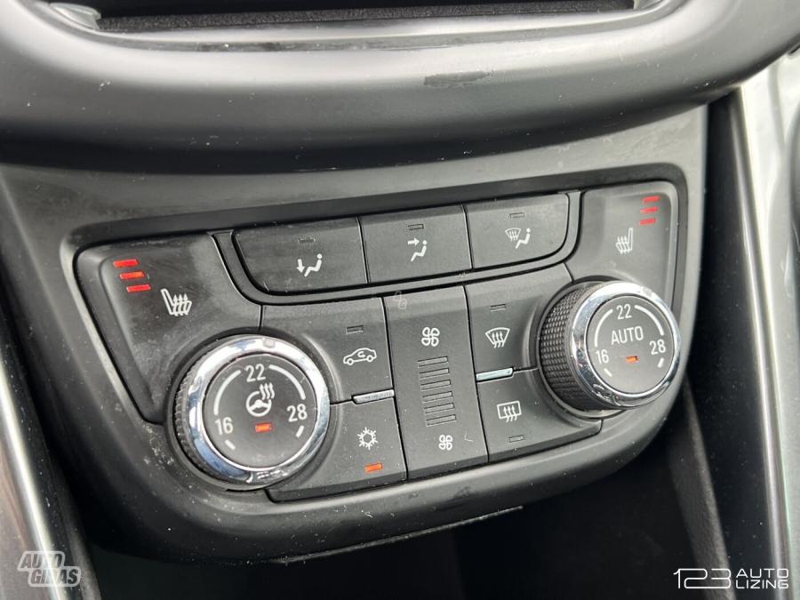 Белый Опель Zafira Tourer 2015 в Таураге, объемом двигателя 2.00 л и пробегом 261 тыс. км за 5700 €, фото 25 на AUTOMOTO.COM.LV