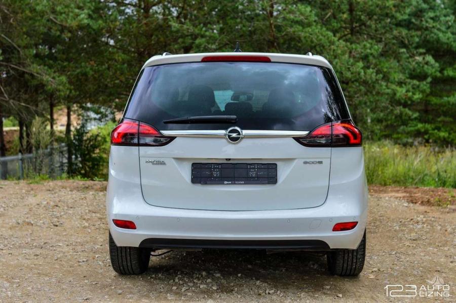 Белый Опель Zafira Tourer 2015 в Кретинга, объемом двигателя 1.60 л и пробегом 260 тыс. км за 6150 €, фото 7 на AUTOMOTO.COM.LV
