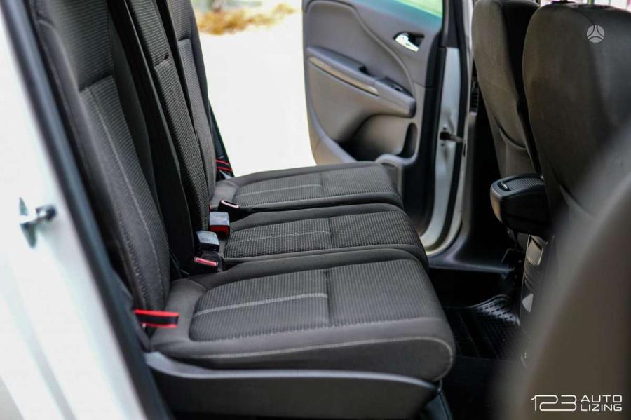 Белый Опель Zafira Tourer 2015 в Кретинга, объемом двигателя 1.60 л и пробегом 260 тыс. км за 6150 €, фото 10 на AUTOMOTO.COM.LV