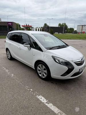 Белый Опель Zafira Tourer 2015 в Ионава, объемом двигателя 1.60 л и пробегом 250 тыс. км за 4250 €, фото  на AUTOMOTO.COM.LV