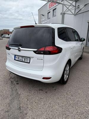Balts Opel Zafira Tourer 2015 Jonava, ar dzinēja tilpumu 1.60 L un nobraukumu 250 tūkst. km par 4250 €, foto 6 vietnē AUTOMOTO.COM.LV
