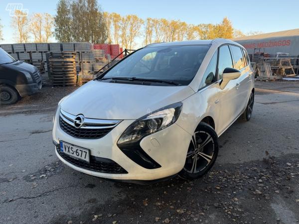 Белый Опель Zafira Tourer 2015 в Кельме, объемом двигателя 2.00 л и пробегом 487 тыс. км за 3150 €, фото 5 на AUTOMOTO.COM.LV
