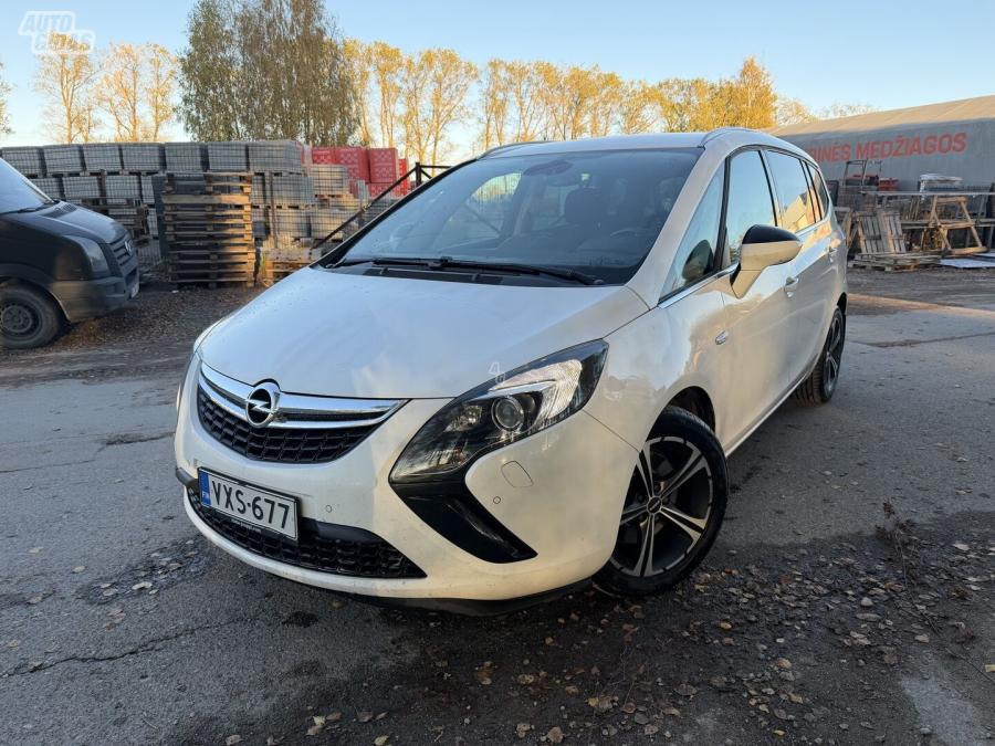 Белый Опель Zafira Tourer 2015 в Кельме, объемом двигателя 2.00 л и пробегом 487 тыс. км за 3150 €, фото 5 на AUTOMOTO.COM.LV