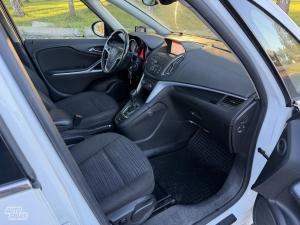 Белый Опель Zafira Tourer 2015 в Кельме, объемом двигателя 2.00 л и пробегом 487 тыс. км за 3150 €, фото 17 на AUTOMOTO.COM.LV