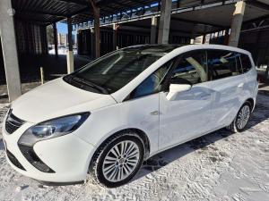 Balts Opel Zafira Tourer 2016 Raseiniai, ar dzinēja tilpumu 1.60 L un nobraukumu 230 tūkst. km par 5699 €, foto 2 vietnē AUTOMOTO.COM.LV