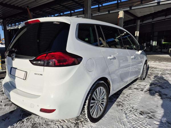 Balts Opel Zafira Tourer 2016 Raseiniai, ar dzinēja tilpumu 1.60 L un nobraukumu 230 tūkst. km par 5699 €, foto 3 vietnē AUTOMOTO.COM.LV