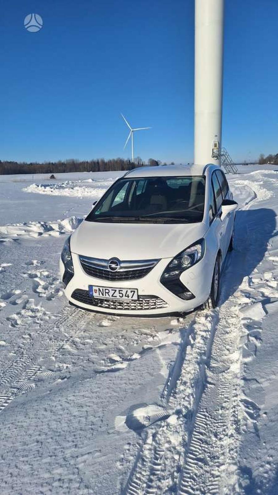 White Opel Zafira Tourer 2016 in Telschi, with an engine capacity of 1.96 L and mileage of 235 thousand km for 6250 €, photo 3 on AUTOMOTO.COM.LV