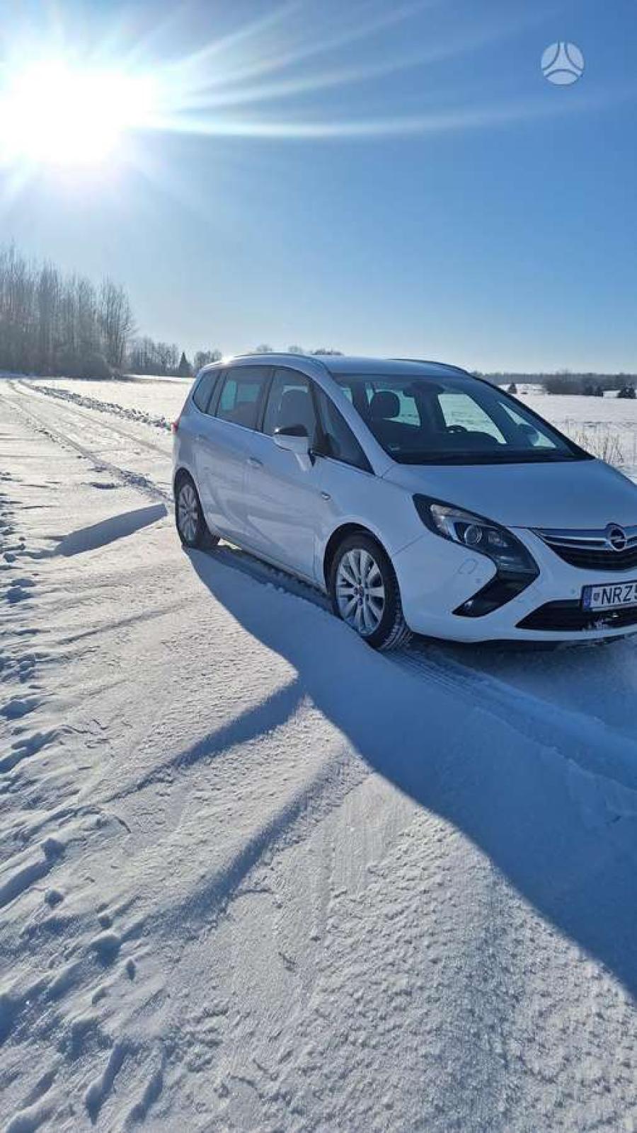 White Opel Zafira Tourer 2016 in Telschi, with an engine capacity of 1.96 L and mileage of 235 thousand km for 6250 €, photo 27 on AUTOMOTO.COM.LV