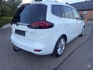 Белый Опель Zafira Tourer 2016 в Клайпеда, объемом двигателя 1.96 л и пробегом 200 тыс. км за 7500 €, фото 7 на AUTOMOTO.COM.LV