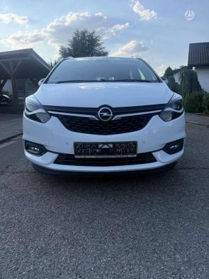 Белый Опель Zafira Tourer 2016 в Клайпеда, объемом двигателя 1.96 л и пробегом 203 тыс. км за 8500 €, фото 3 на AUTOMOTO.COM.LV