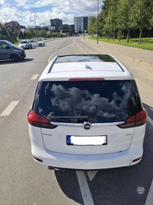 Белый Опель Zafira Tourer 2016 в Каунас, объемом двигателя 1.96 л и пробегом 438 тыс. км за 6100 €, фото 4 на AUTOMOTO.COM.LV