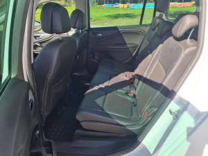 Белый Опель Zafira Tourer 2016 в Каунас, объемом двигателя 1.96 л и пробегом 438 тыс. км за 6100 €, фото 11 на AUTOMOTO.COM.LV