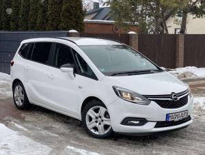White Opel Zafira Tourer 2017 in Marijampole, with an engine capacity of 1.96 L and mileage of 277 thousand km for 8650 €, photo 2 on AUTOMOTO.COM.LV
