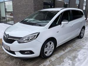 White Opel Zafira Tourer 2017 in Marijampole, with an engine capacity of 1.96 L and mileage of 277 thousand km for 8650 €, photo 7 on AUTOMOTO.COM.LV