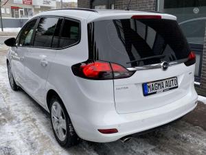 White Opel Zafira Tourer 2017 in Marijampole, with an engine capacity of 1.96 L and mileage of 277 thousand km for 8650 €, photo 16 on AUTOMOTO.COM.LV