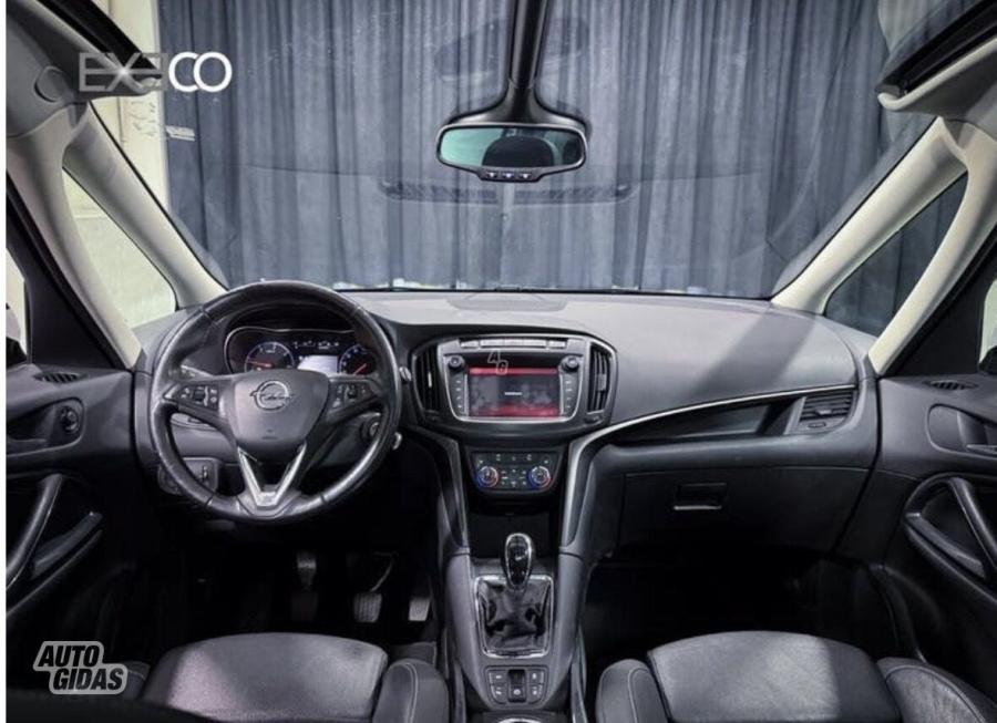 White Opel Zafira Tourer 2017 in Kaunas, with an engine capacity of 2.00 L and mileage of 275 thousand km for 7750 €, photo 12 on AUTOMOTO.COM.LV