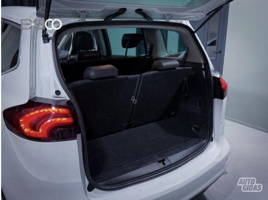 White Opel Zafira Tourer 2017 in Kaunas, with an engine capacity of 2.00 L and mileage of 275 thousand km for 7750 €, photo 18 on AUTOMOTO.COM.LV