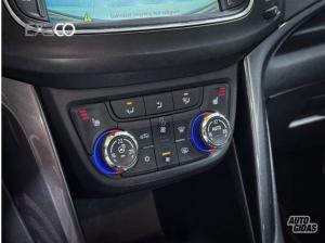 White Opel Zafira Tourer 2017 in Kaunas, with an engine capacity of 2.00 L and mileage of 275 thousand km for 7750 €, photo 20 on AUTOMOTO.COM.LV