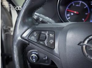 White Opel Zafira Tourer 2017 in Kaunas, with an engine capacity of 2.00 L and mileage of 275 thousand km for 7750 €, photo 25 on AUTOMOTO.COM.LV