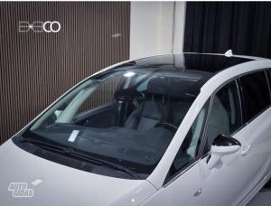White Opel Zafira Tourer 2017 in Kaunas, with an engine capacity of 2.00 L and mileage of 275 thousand km for 7750 €, photo 26 on AUTOMOTO.COM.LV